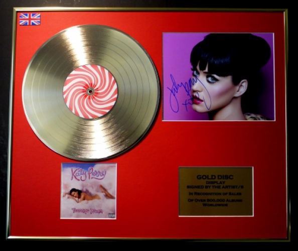 KATY PERRY/CD GOLD DISC & SIGNED PHOTO DISPLAY/COA