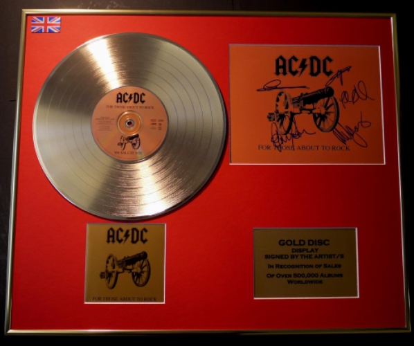 AC/DC/CD GOLD DISC & SIGNED PHOTO DISPLAY/COA
