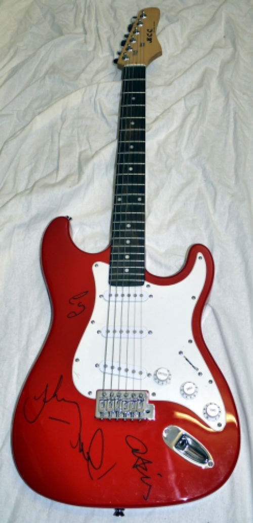 COLDPLAY/SIGNED ELECTRIC GUITAR/COA