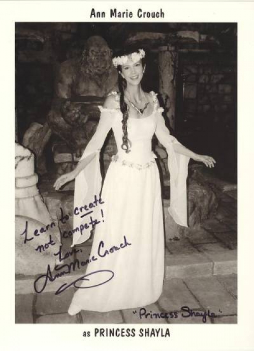 ANN MARIE CROUCH/SIGNED PHOTO/10X8/COA